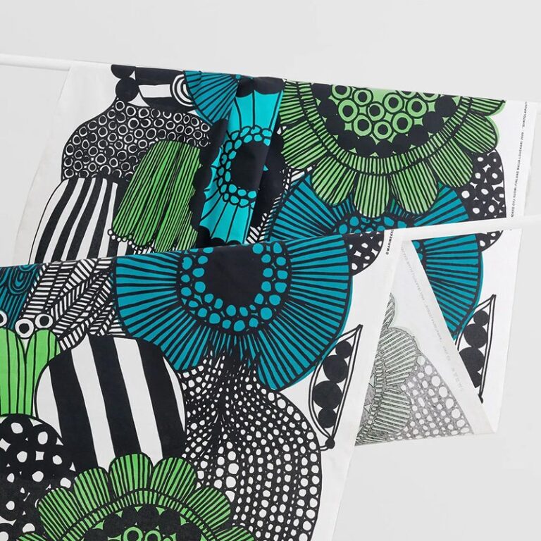 Marimekko Fabric - Siirtolapuutarha Grn - Make Designed Objects